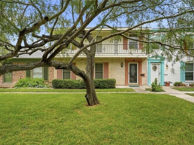 39 Townhouse Ln, Corpus Christi, TX 78412