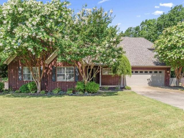 39 Trenton Dr, Greenbrier, AR 72058