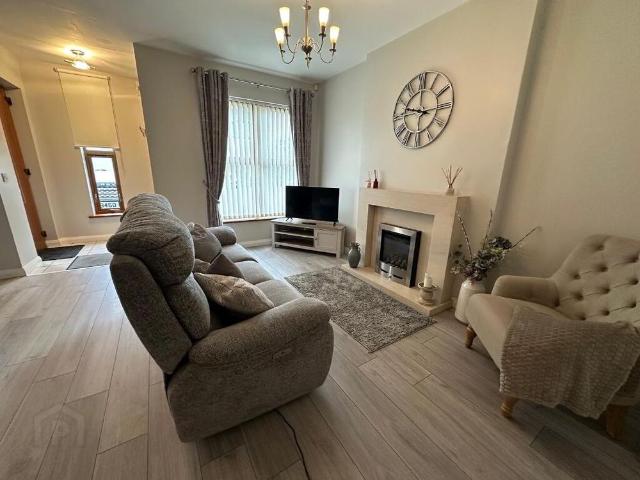 39 Tullymore Garden, Broughshane, Ballymena, BT43 7GU