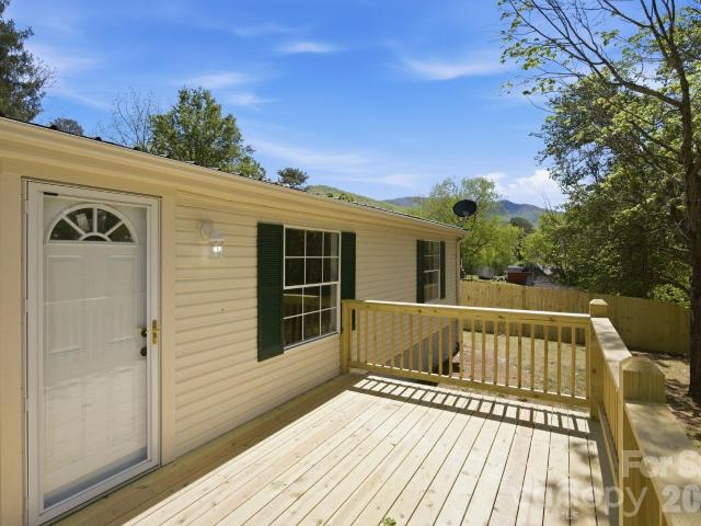 39 Upper Moffitt Road