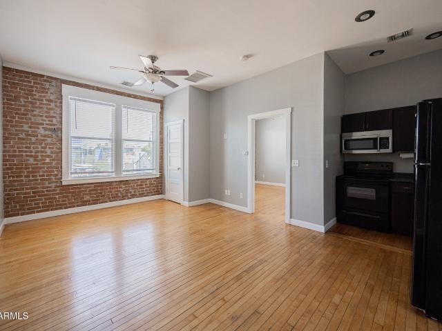 39 w main street # # 8