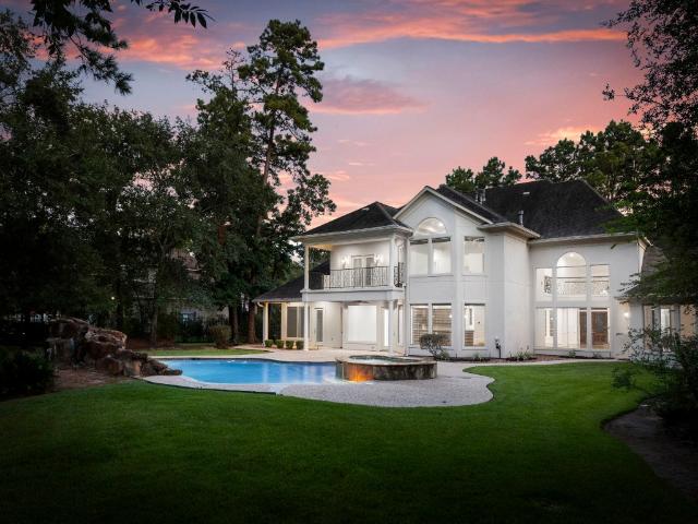 39 W Bracebridge Circle