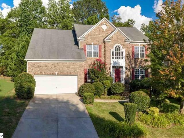 39 Waters Reach Ln, Simpsonville, SC 29681