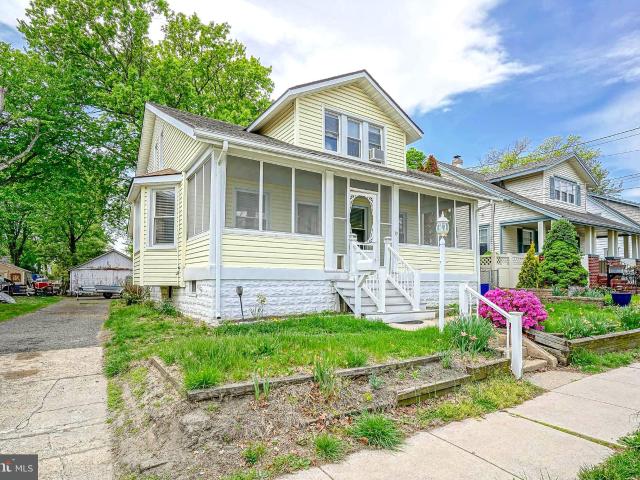 39 Watkins Ave, Woodbury, NJ 08096 | MLS #NJGL2072 | Compass