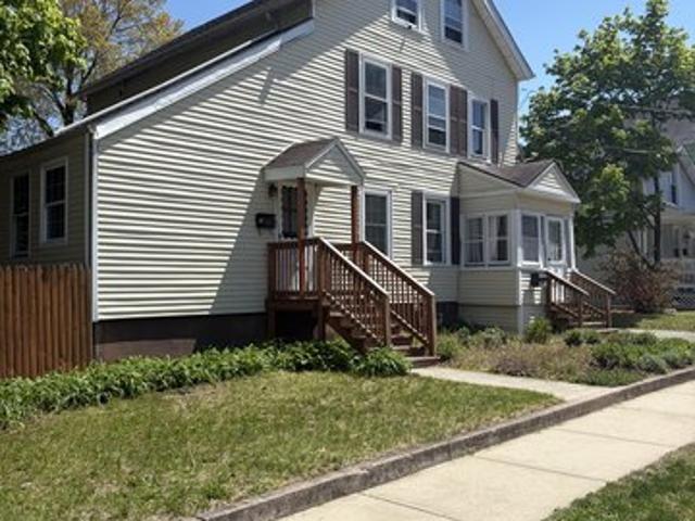 39 Webb St, Hamden, CT 06517