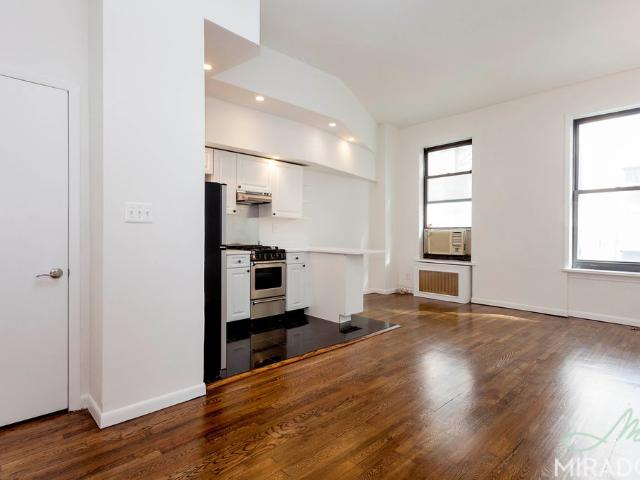 39 West 16th Street, New York, NY