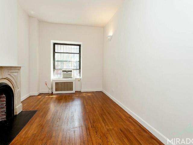 39 West 16th Street, New York, NY