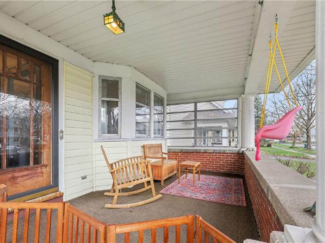 39 Westchester Avenue