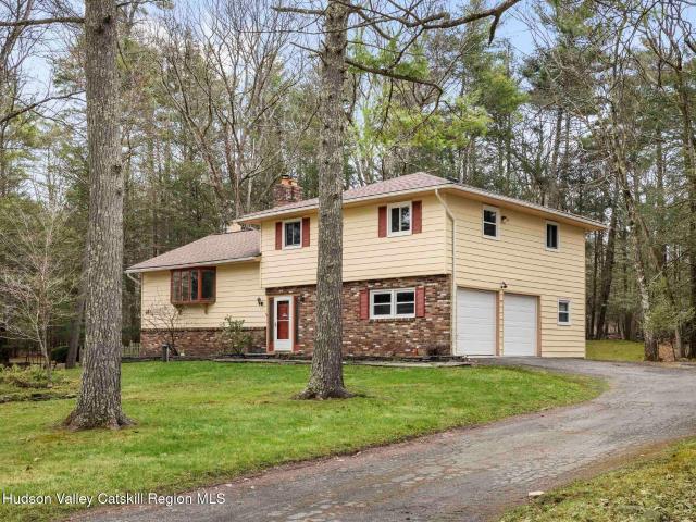 39 Whitney Drive
