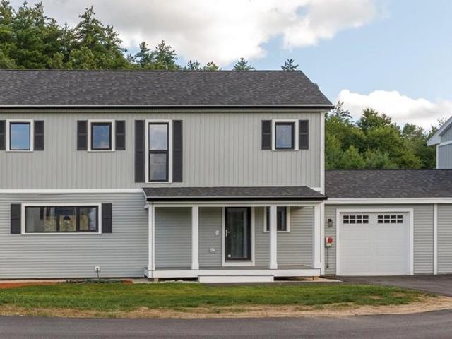 39 Windsor Ln Unit A, Hudson, NH 03051