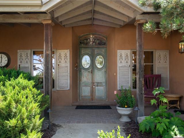 39 Yana Drive
