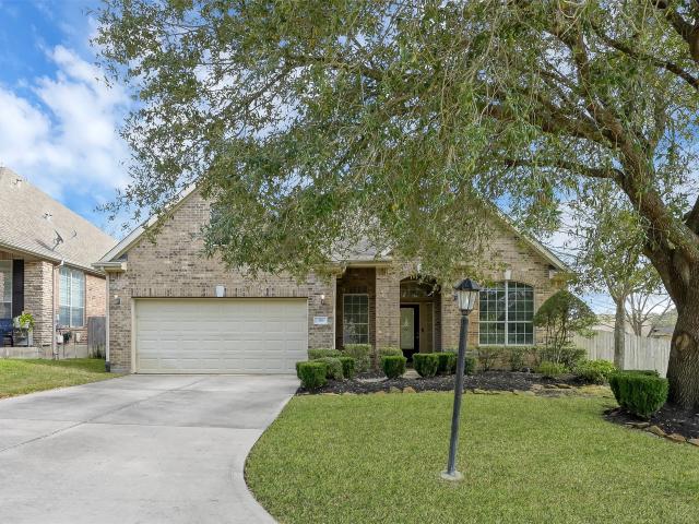 39 Yacht Harbor, Montgomery, TX 77356 | MLS #52155 | Compass