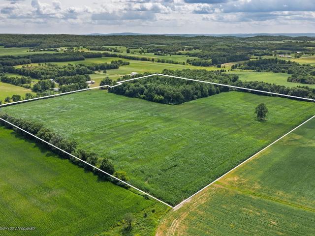 39 Acres N. Reedsburg Road