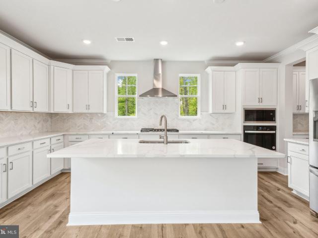 39 Avonwoods Dr, Staunton, VA 24401 | MLS #VAAG2002