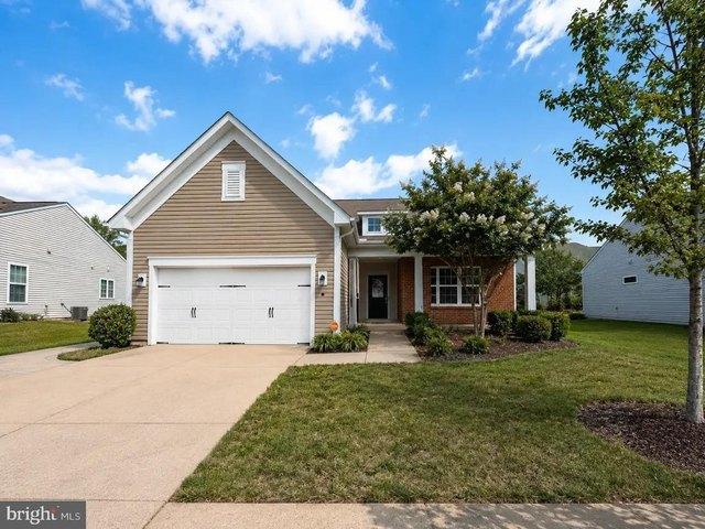39 Battery Point Dr, Fredericksburg, VA 22406