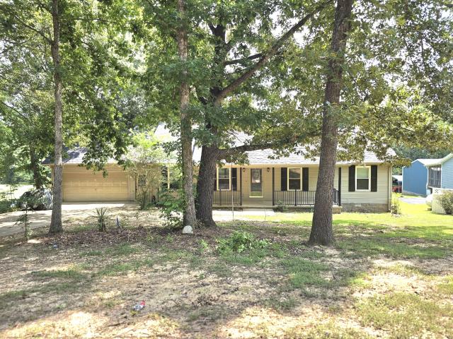 39 Bayshore Dr