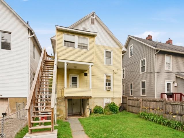 39 Broad St