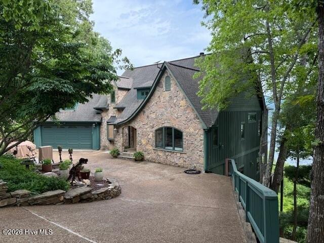 39 Cheoah Trl, Lake Santeetlah, NC 28771