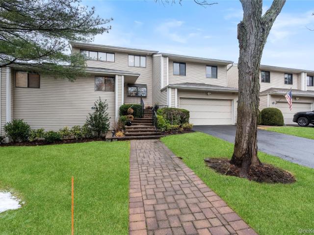 39 Chestnut Ln, Woodbury, NY 11797 | MLS #975321
