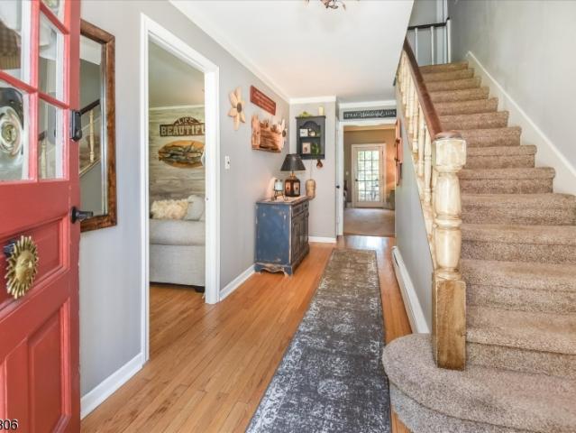 39 Circle Ave