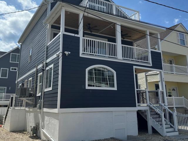 39 Coolidge Avenue