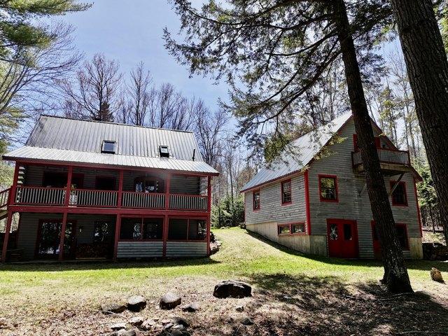 39 Collins Dr, New Portland, ME 04961