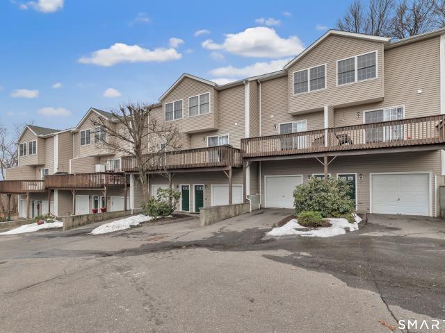 39 Coram Rd, Unit 10, Shelton, CT 06484 | MLS #24157 | Compass