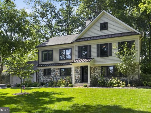 39 Crestline Road
