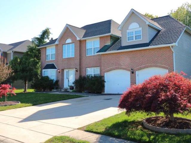 39 E Moyer Dr, Bear, DE 19701