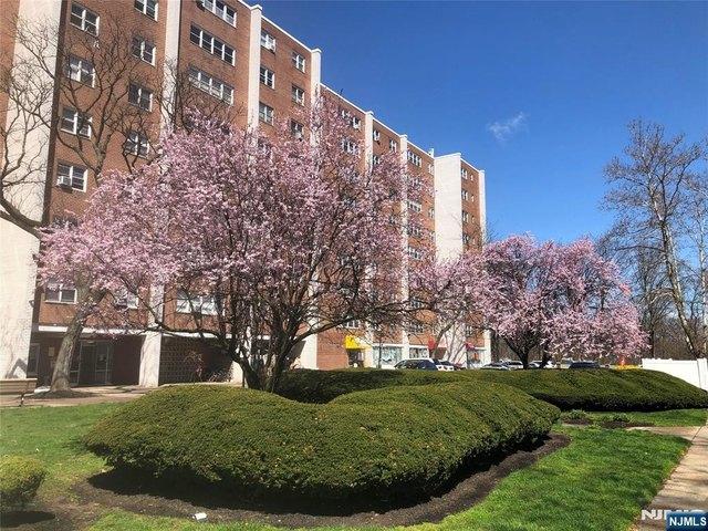 39 E 39th St Unit 503, Paterson, NJ 07514