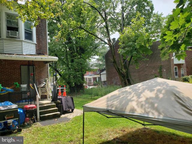 39 Edgemere Avenue