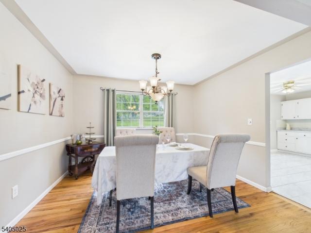 39 Edsall Dr