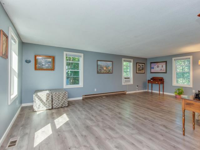 39 Evergreen Circle