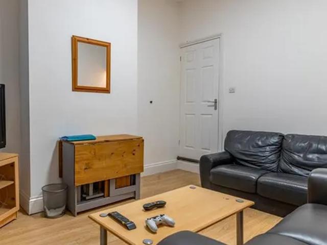 39 Exeter Road, Metchley, B29 6EX, United Kingdom | 4 bed house for rent #134710257 | Rentberry