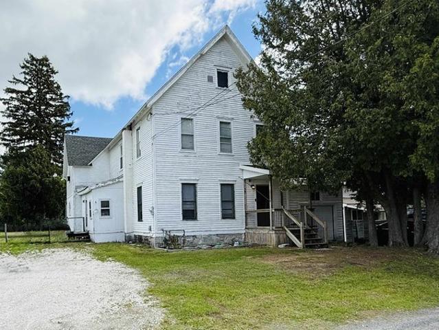 39 Factory St, Gouverneur, NY 13642