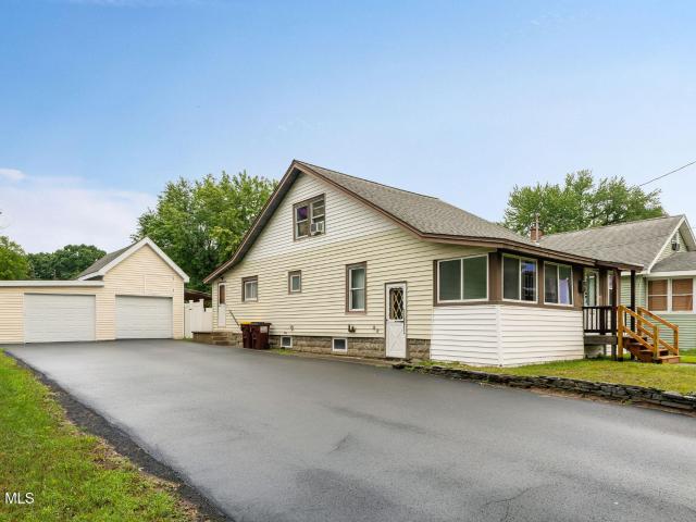 39 Fern Avenue