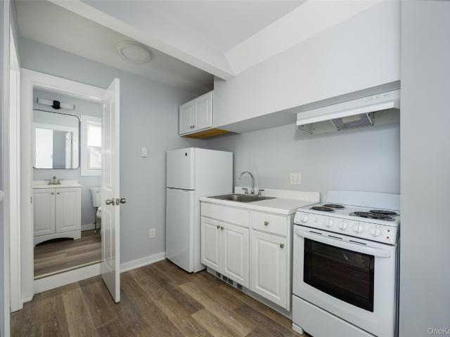 39 Fowler Avenue 1