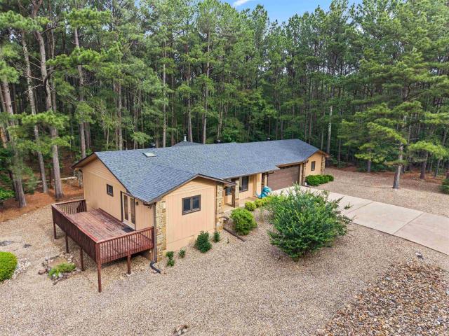 39 Hayuco Way