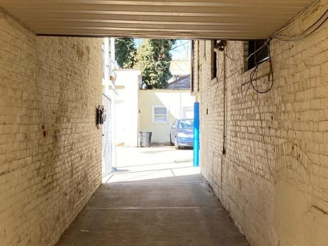 39 Heckel St