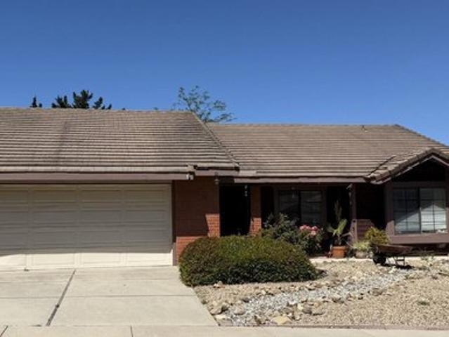 39 Herringbone Ct, Newbury Park, CA 91320