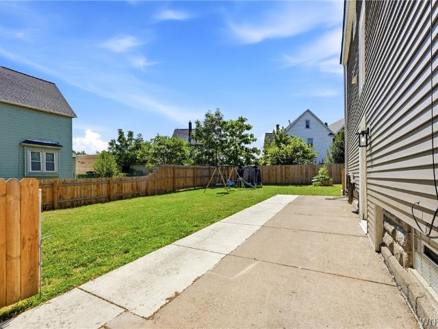 39 Heward Avenue