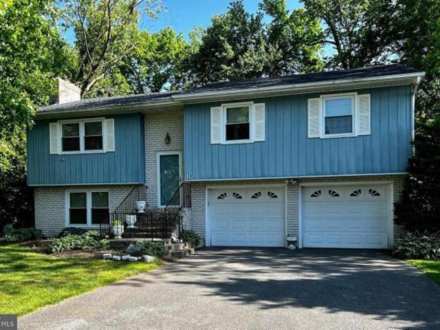 39 Hidden Valley Ln, Dover, DE 19904