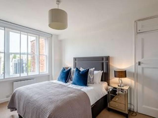39 Hill Street, London W1J, 1 bed flat to rent, £3,207 pcm | PrimeLocation