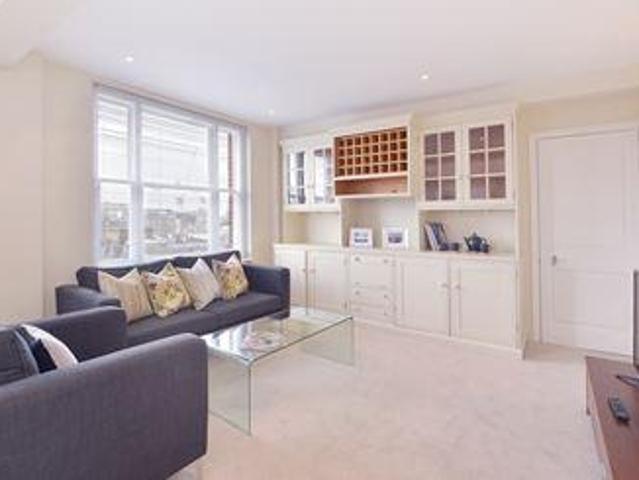 39 HILL STREET, London, W1J 2 bed flat to rent £5,698 pcm £1,315 pw