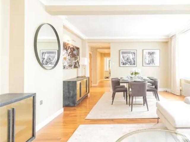 39 Hill Street, London, W1J 5LP, United Kingdom | 3 bed apartment for rent #134814213 | Rentberry