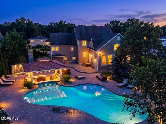 39 Hilltop Rd, West Long Branch, NJ 07764