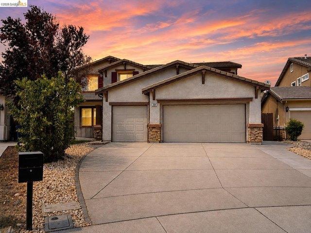 39 Keith Ct, Oakley, CA 94561