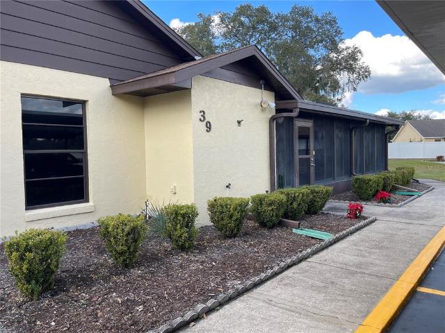 39 Kimberly Ct, Winter Haven, FL 33880 | MLS #P4937