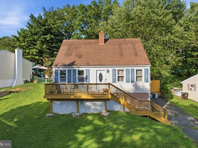 39 Lindy Lane