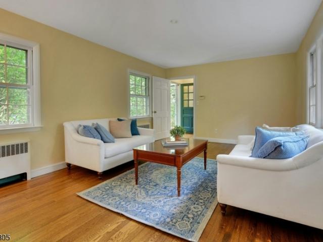 39 Lookout Rd